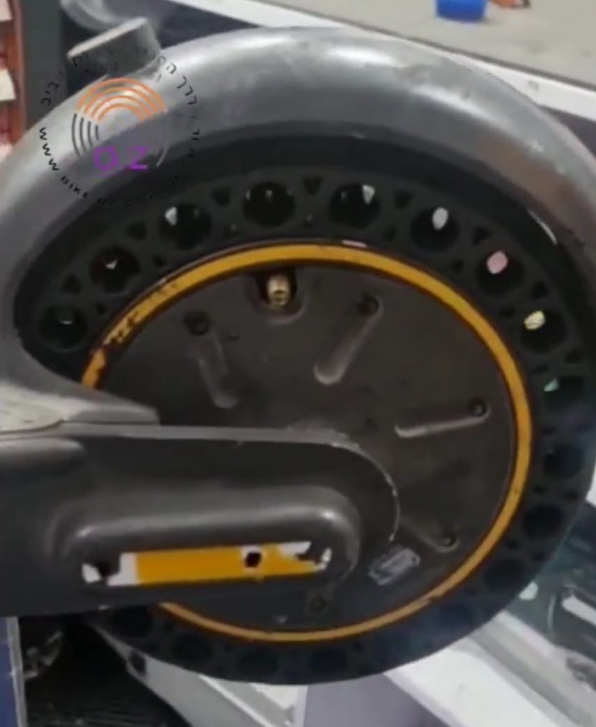 צמיג מלא ניינבוט G30 - O.Z BIKE עוז בייק